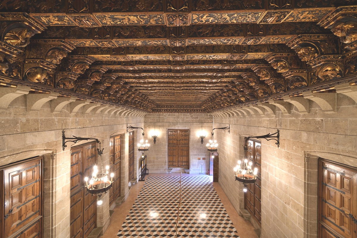 Information about La Lonja (The Silk Exchange)